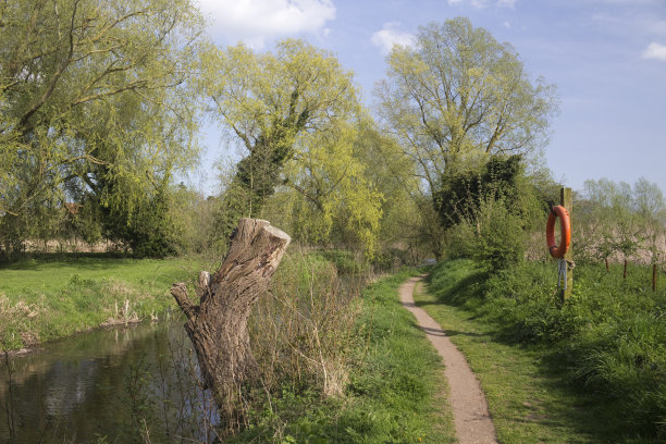 Y2K图片素材 Y2K设计素材 Y2K摄影作品 Y2K源文件下载 Y2K图片素材下载 Y2K背景素材 Y2K模板下载 - 搜索中心