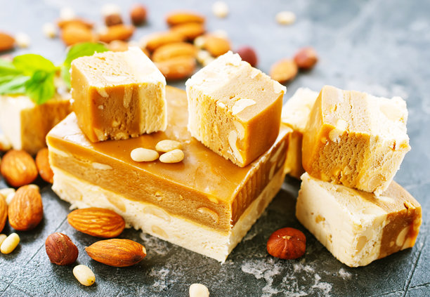 丰收的羊角,南瓜地,收获节图片素材下载-汇图网